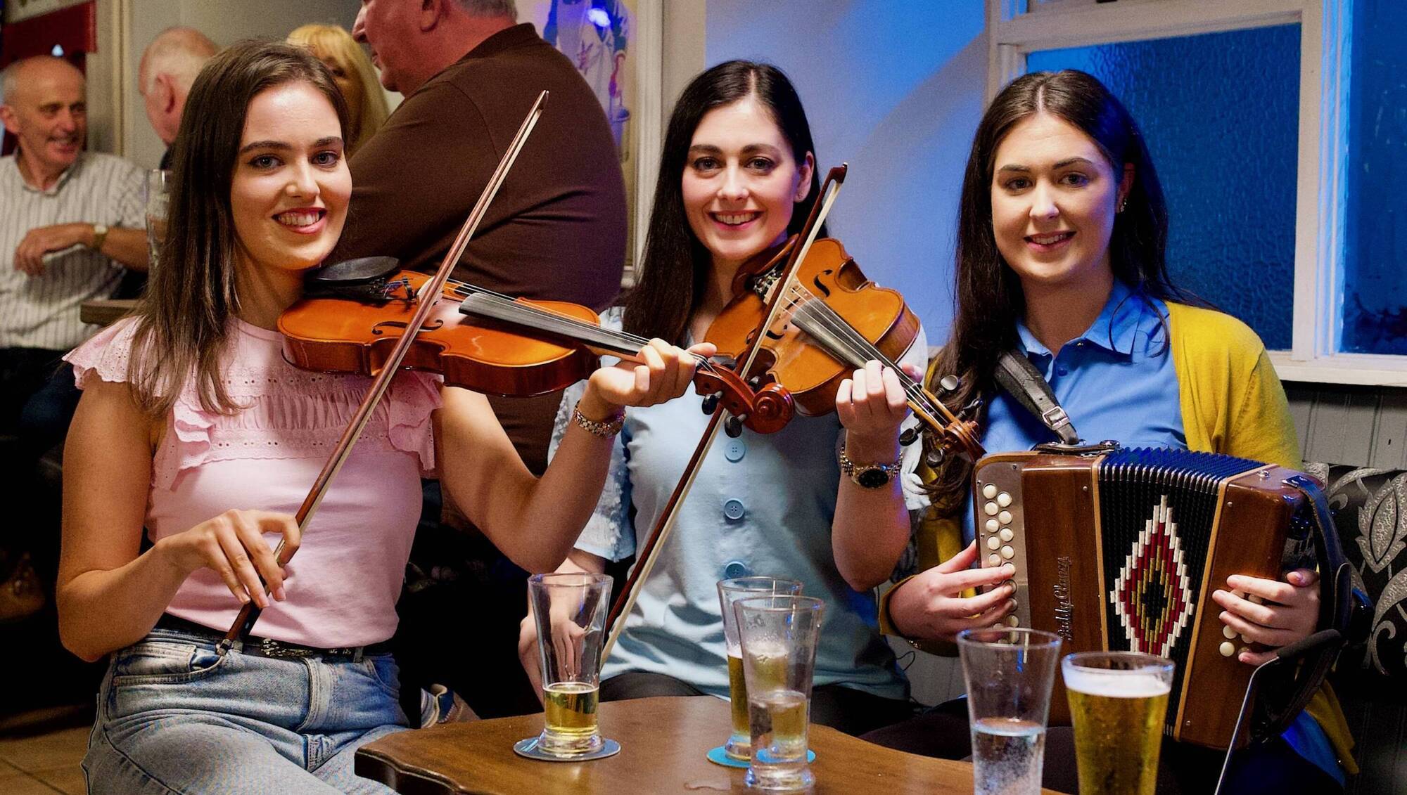 Traditional music series filmed in County Roscommon pub to air tonight ...